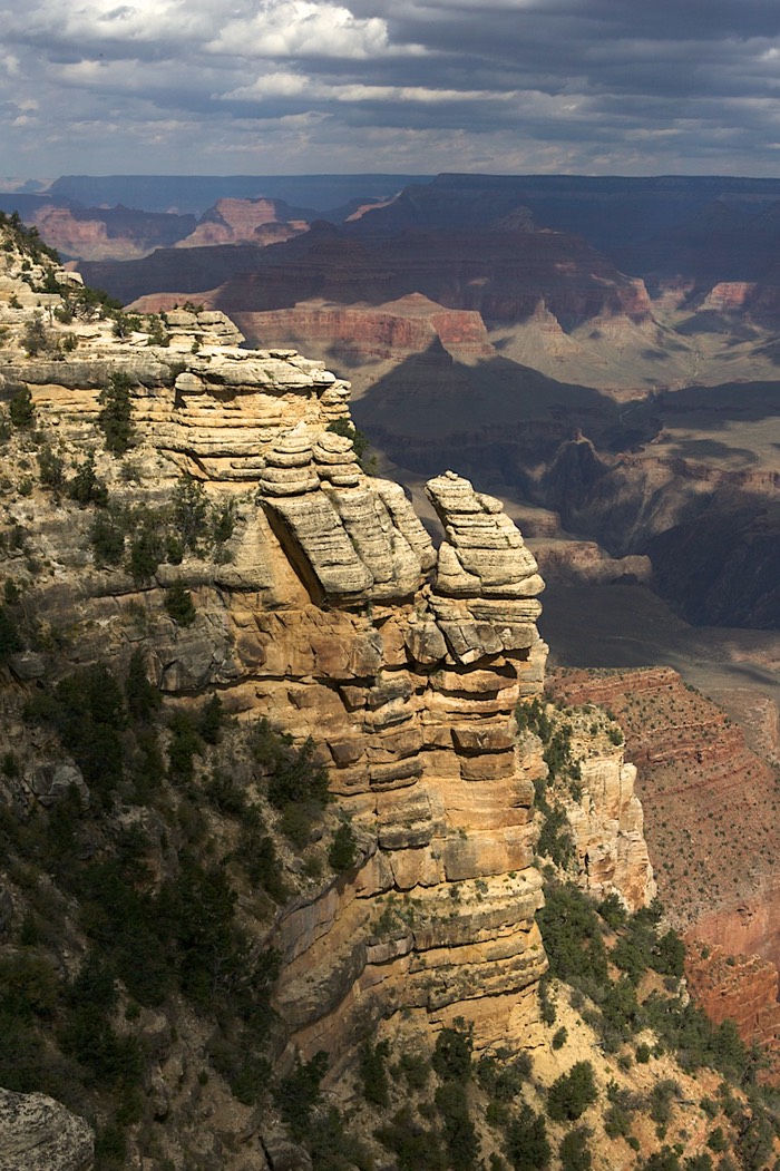 South Rim outcrop | Forrest Jerome Photography